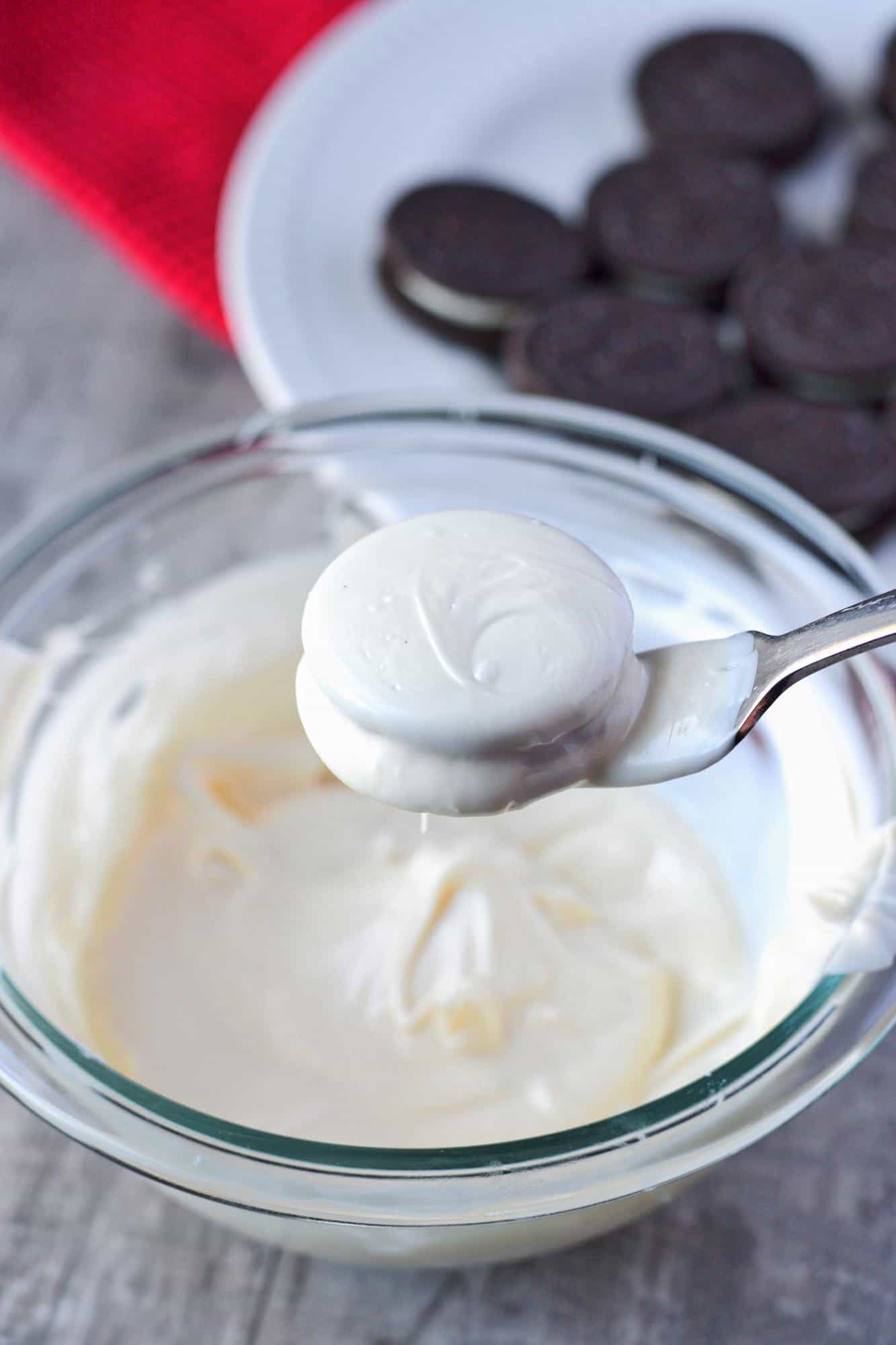 No-Bake Polar Bear Cookies Recipe- Butter Your Biscuit