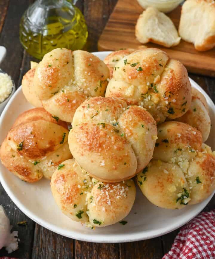 Garlic Parmesan Dinner Rolls - Butter Your Biscuit