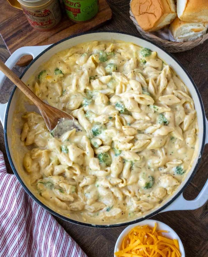 Broccoli Mac and Cheese Recipe - Butter Your Biscuit